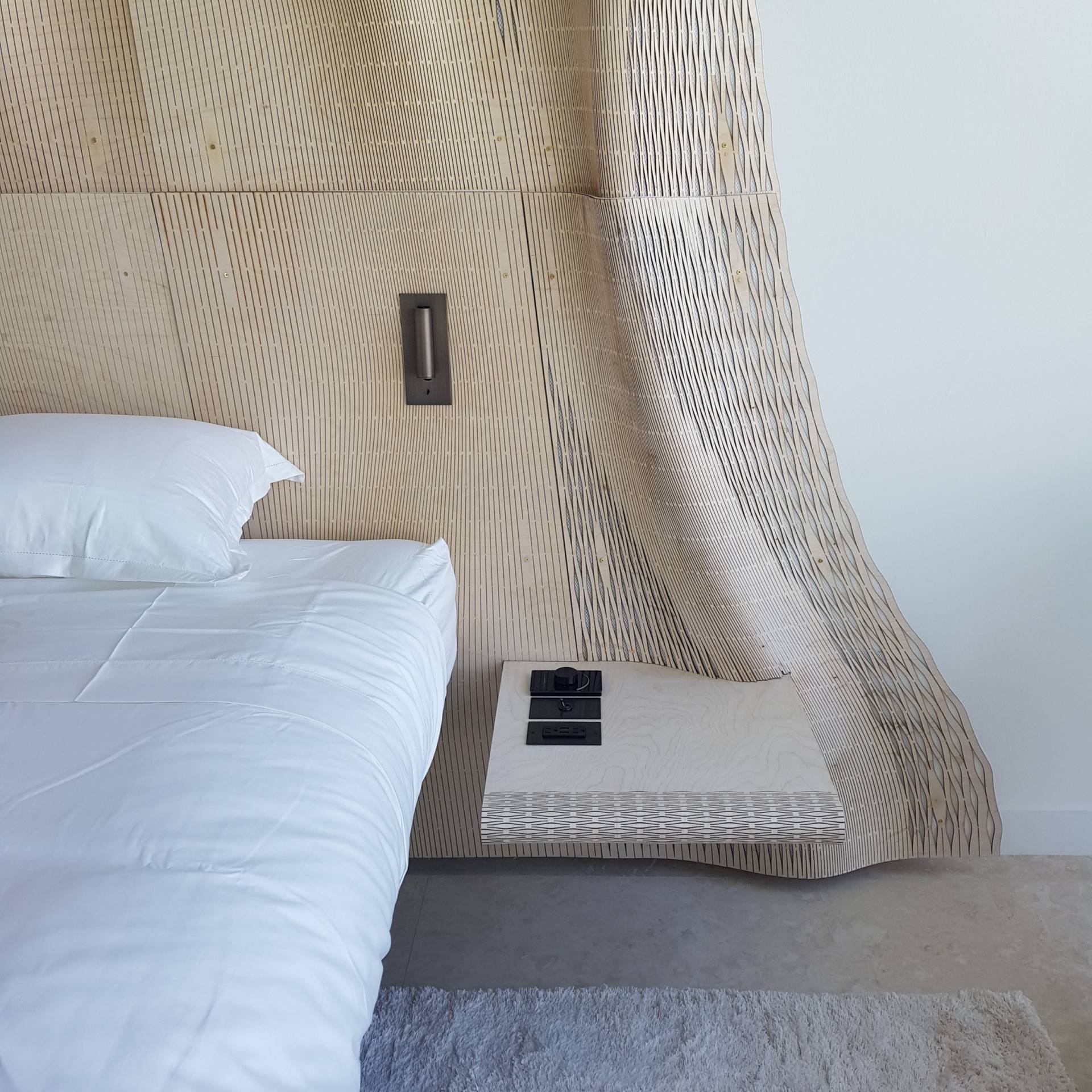 MIAMI WAVES - Mamou-Mani