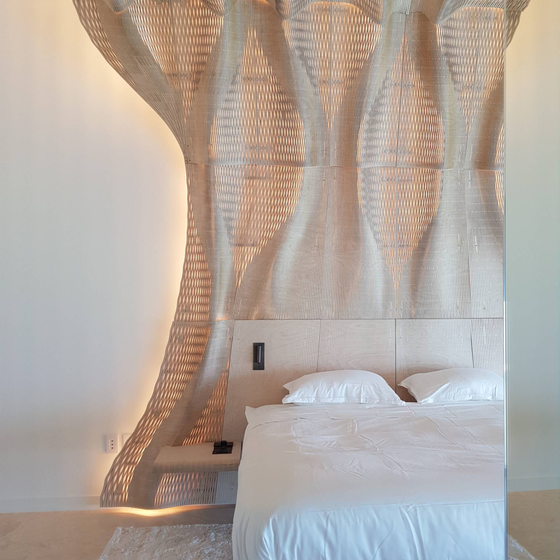 MIAMI WAVES - Mamou-Mani